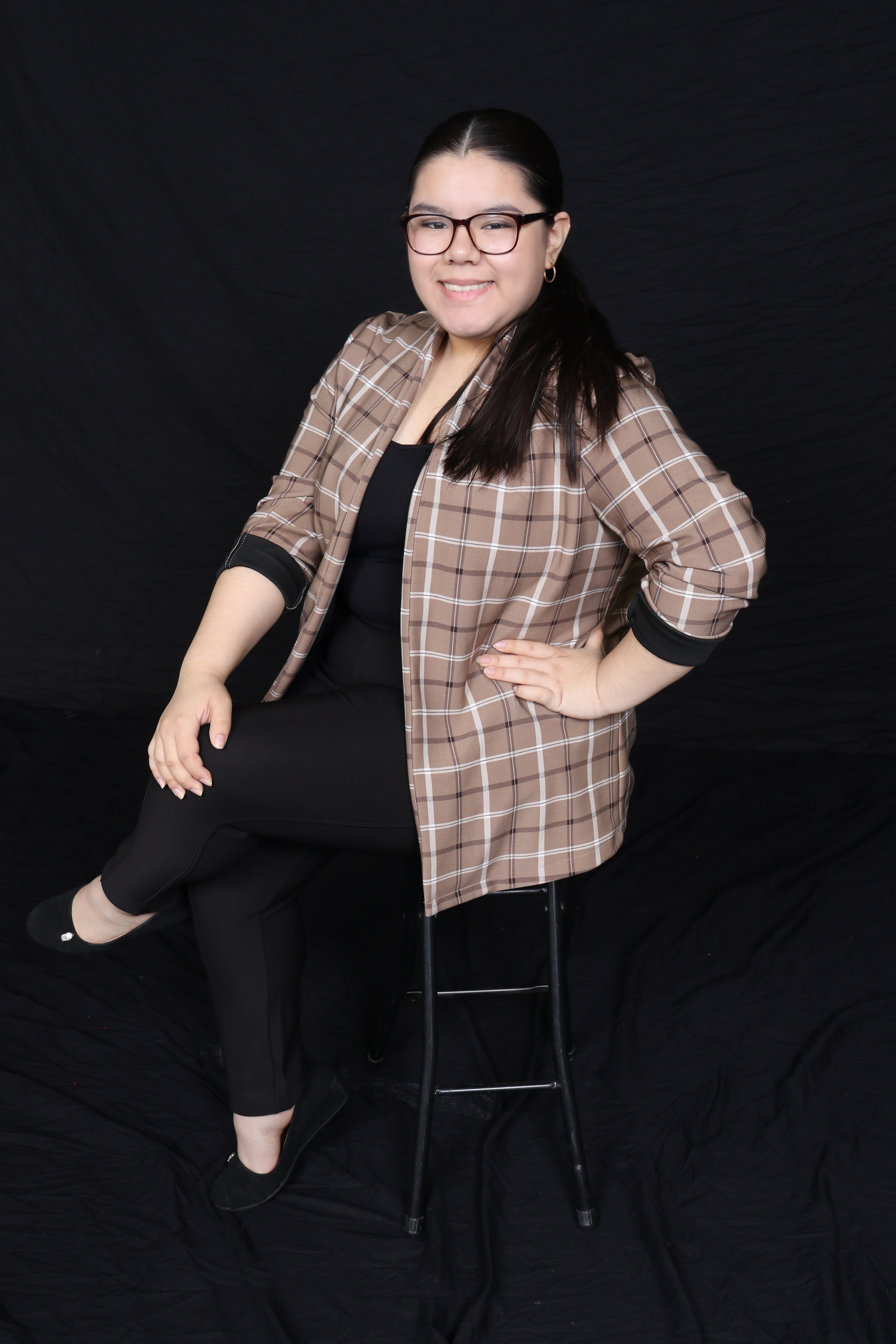 Q&A with Miss Cardinal contestant: Leonella Mendez – SBHS Tyro Times